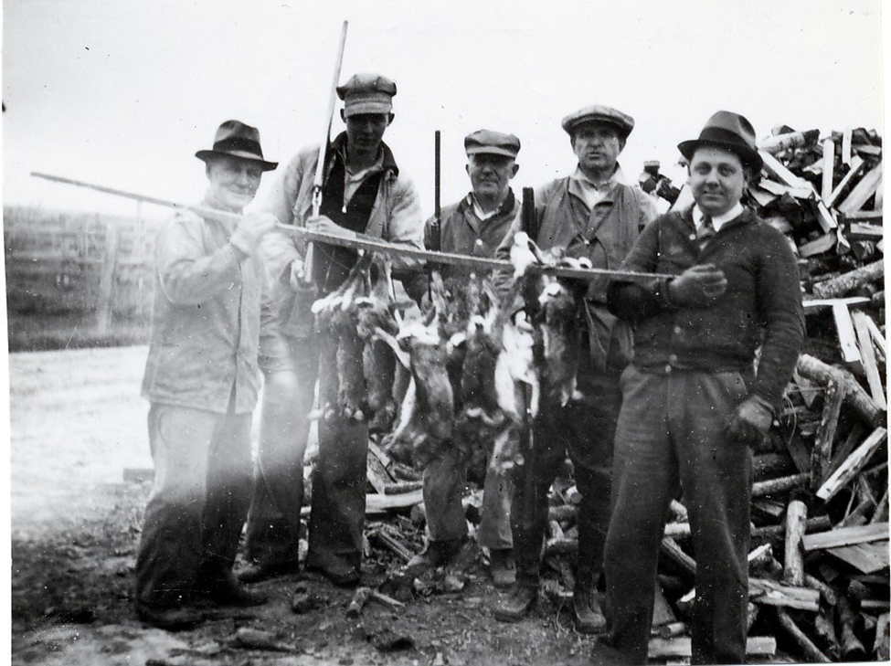 Early Arkansas Hunters: 1930s Rabbit Hunters–Toll and Roushall ...